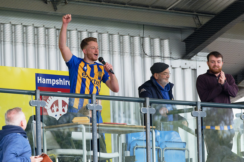 Simon Dunn Announces His Retirement | Basingstoke Town Supporters Club